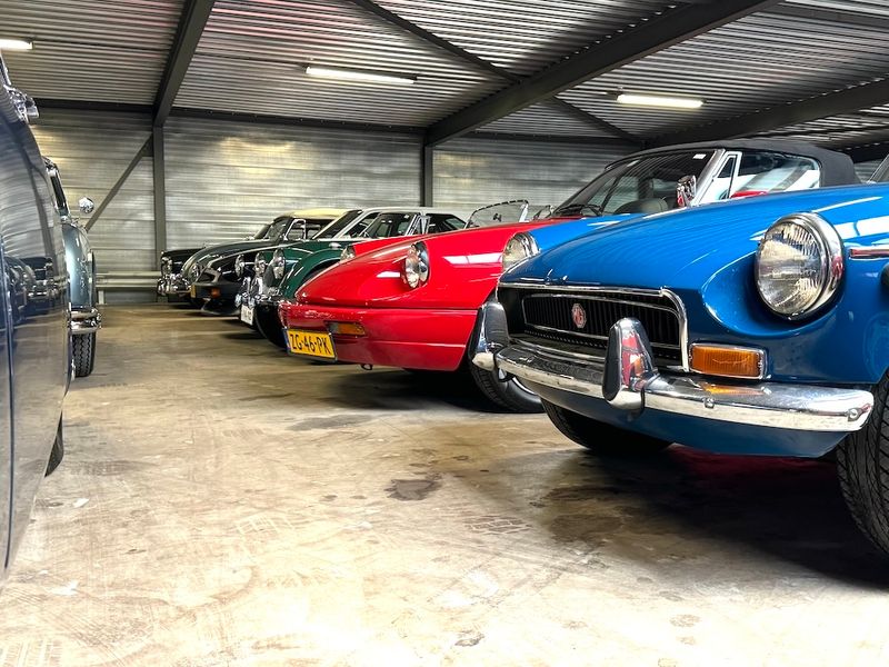Gallery Aaldering Warehouse Trade-in Auction - Nur bei Oldtimer-Auktionen